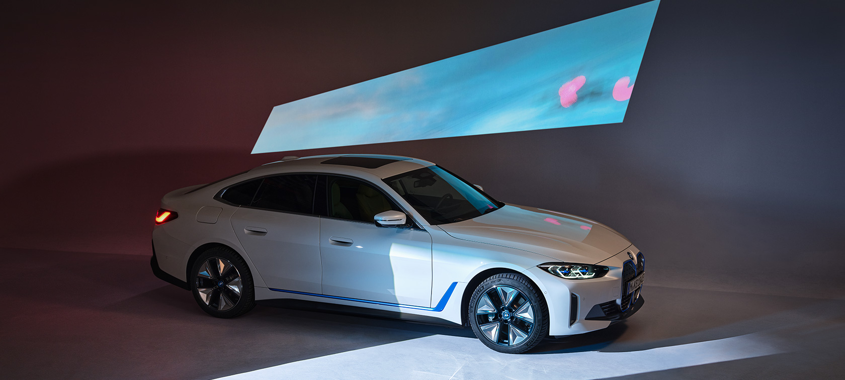 BMW i4: the first-ever purely electric Gran Coupé | bmw.am